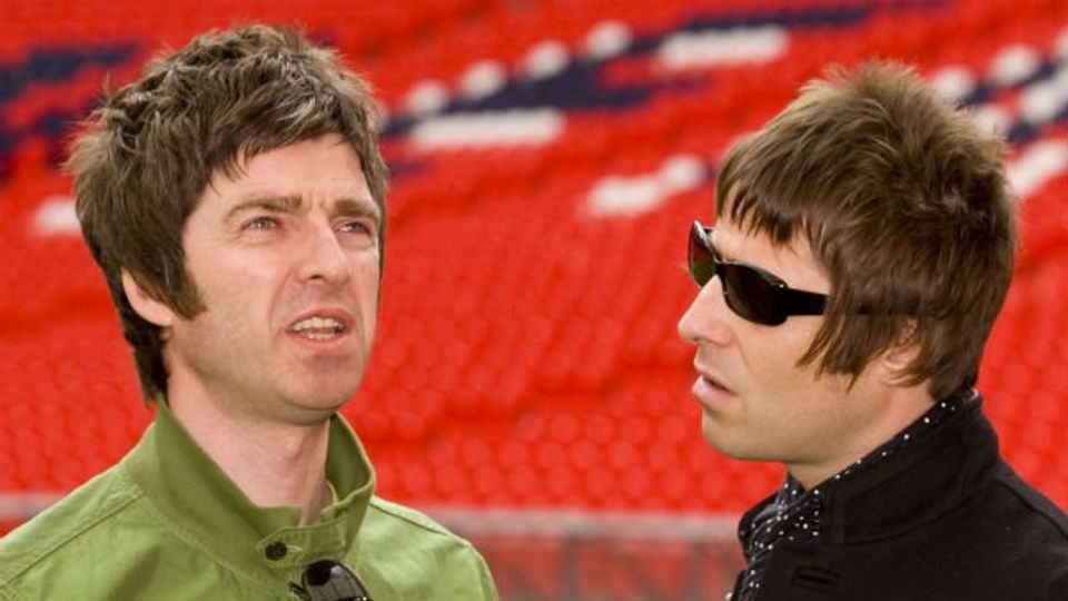 Ticketmaster accused of 'price gouging' over £350 Oasis tickets | News ...