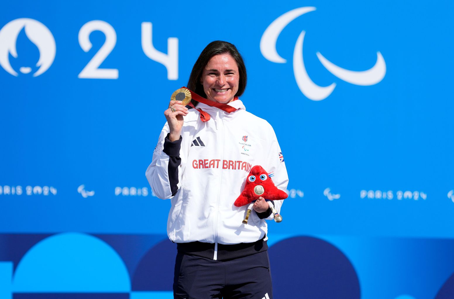 Dame Sarah Storey wins 18th gold medal - but criticises Paris ...
