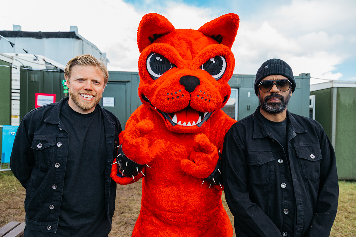 Rob and Romesh vs Download Festival hits TV tonight | Music - Kerrang ...