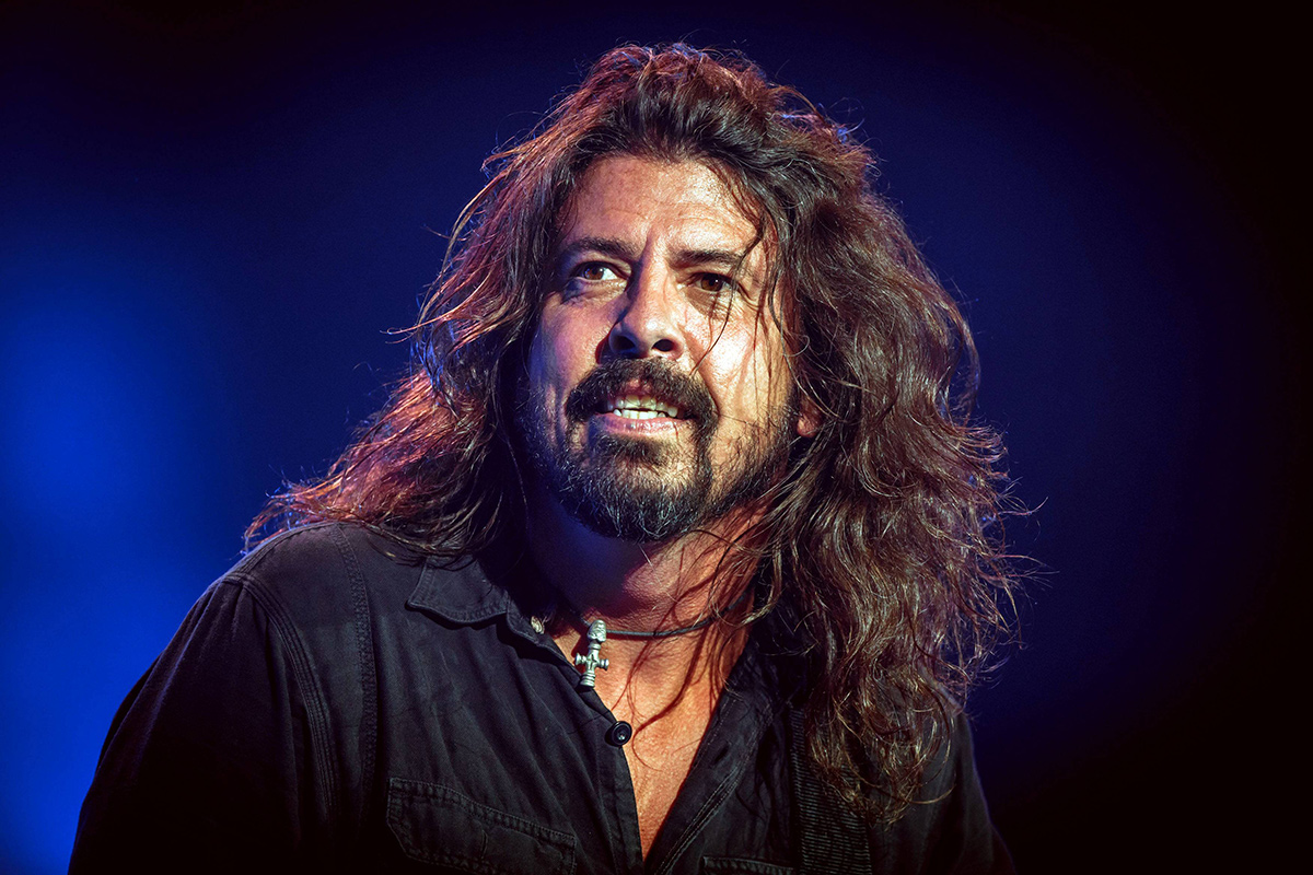 Dave Grohl reveals he has fathered a baby outside of his marriage