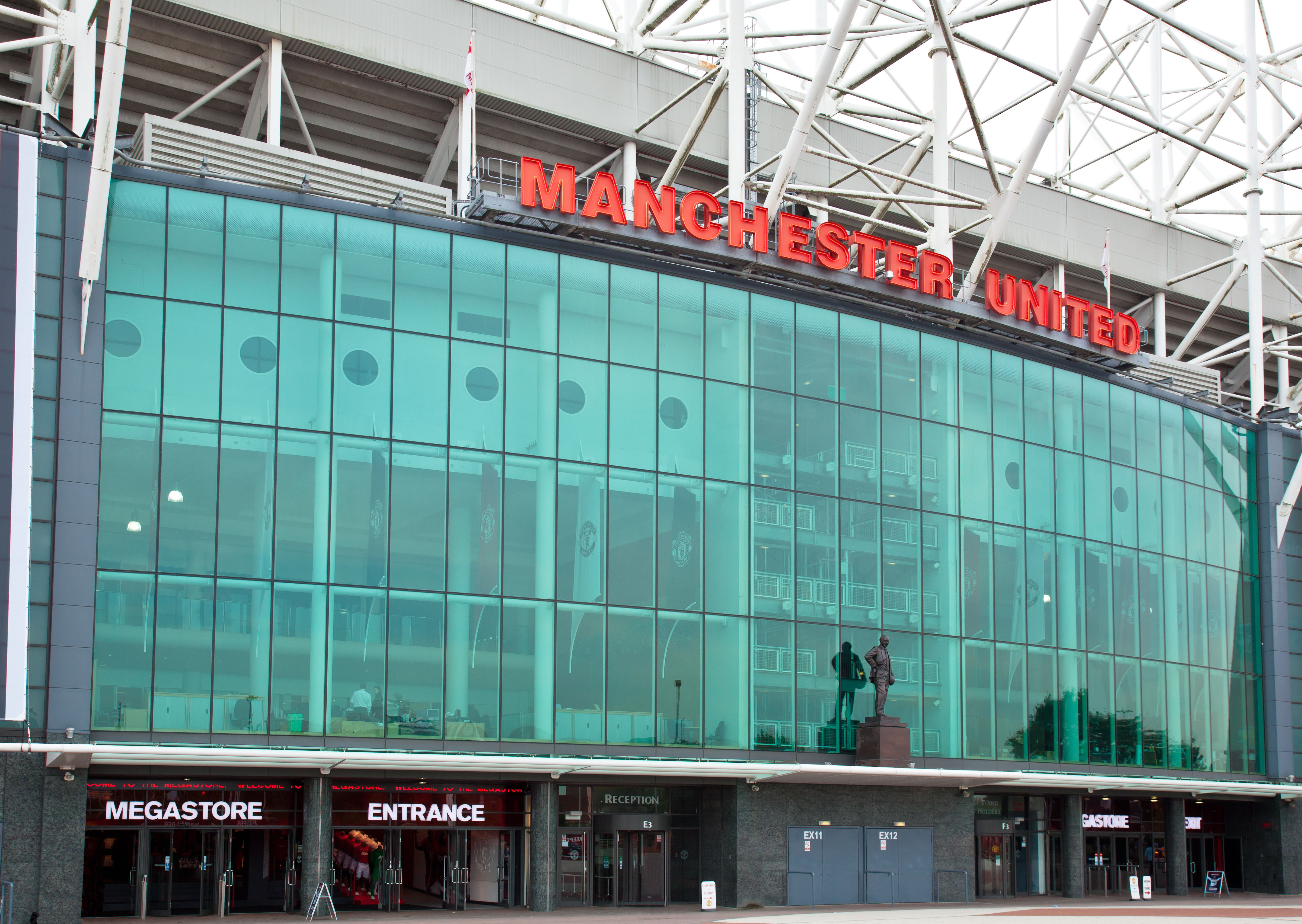 Manchester United post net losses of £113.2 million