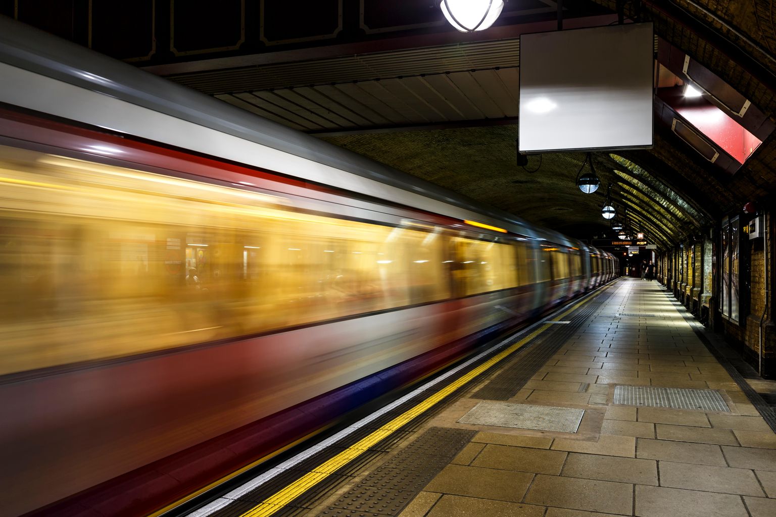 Man locked up indefinitely after attacking three Tube passengers | News ...
