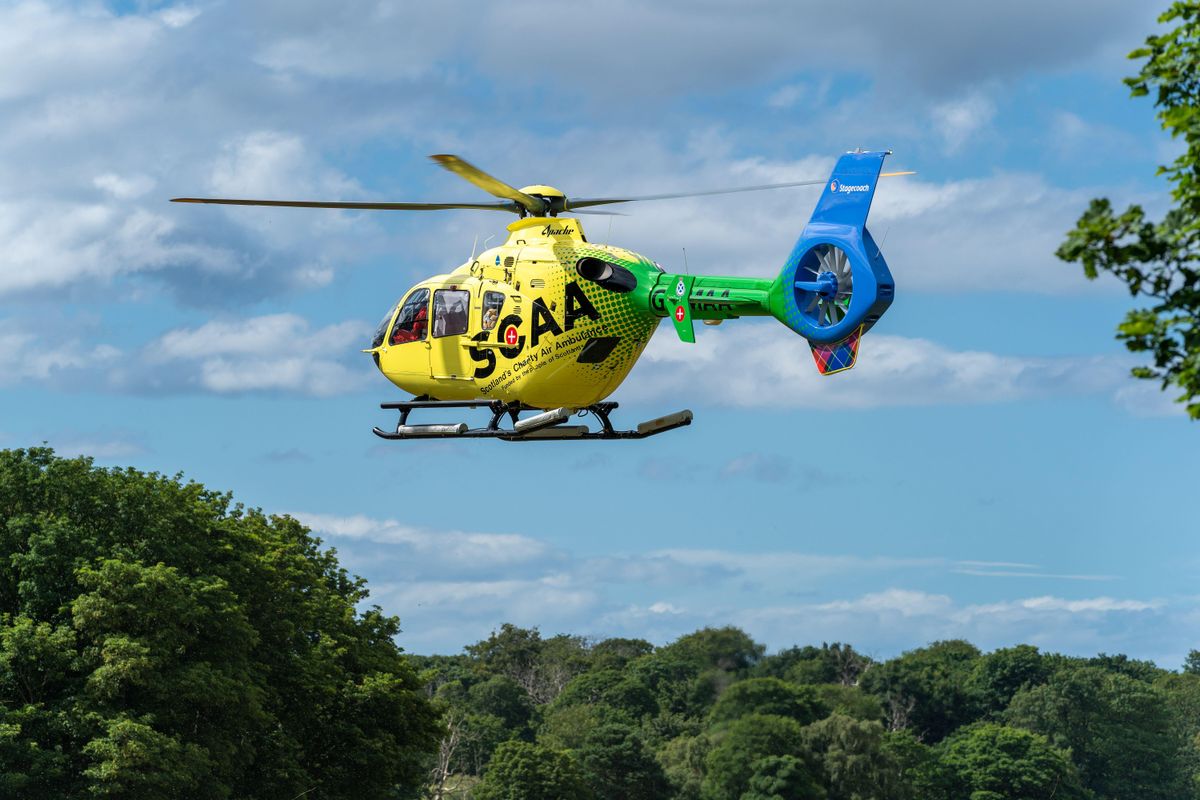 Rugby teenager leaves hospital after helicopter ambulance called to ...