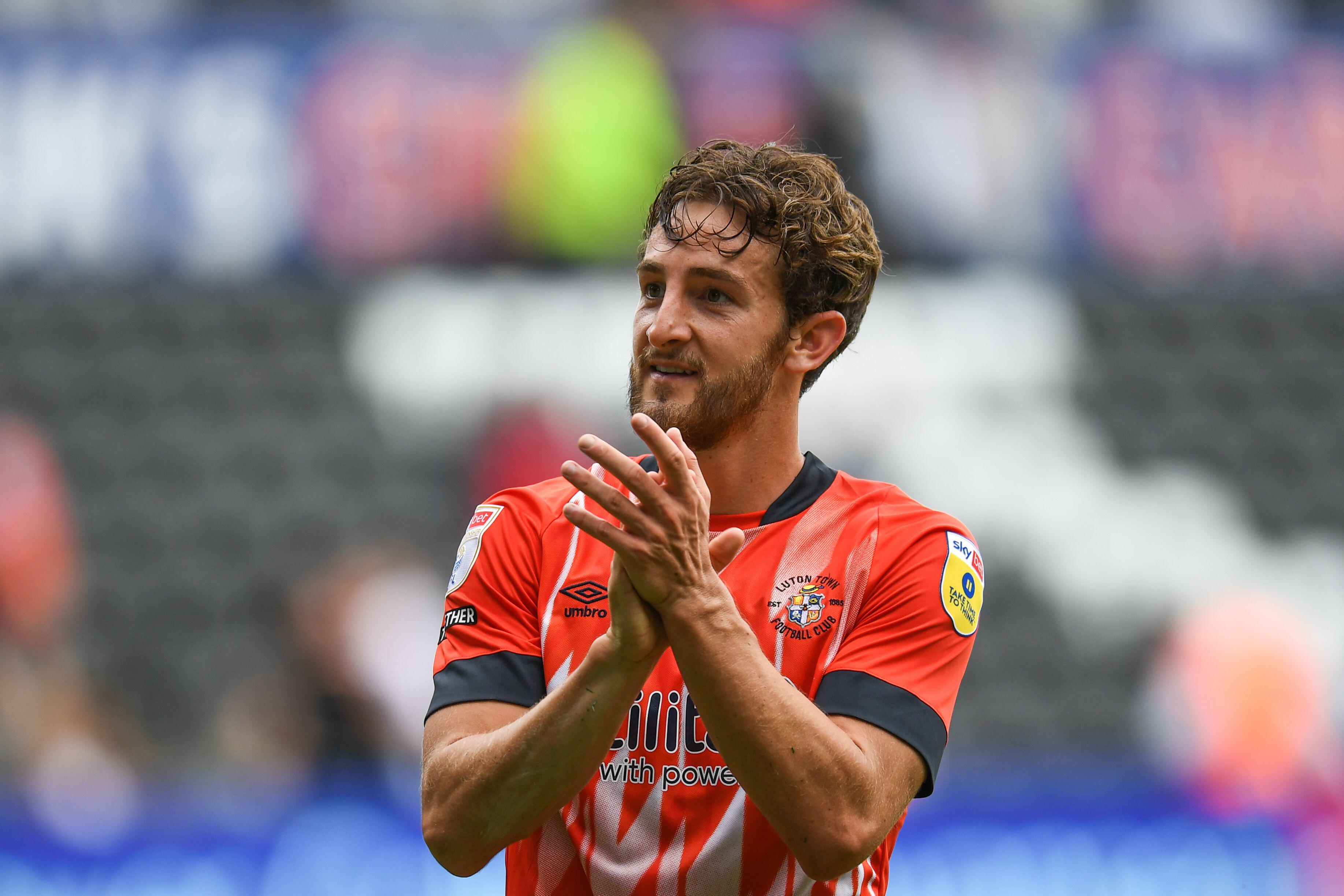 Luton Town's Tom Lockyer leads campaign urging fans to learn CPR | News ...