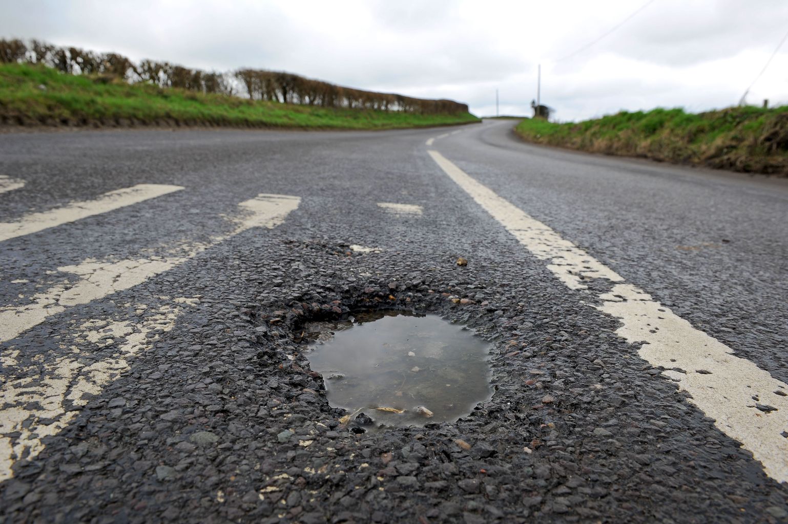 Council are 'expecting' potholes in Wiltshire over winter | News ...
