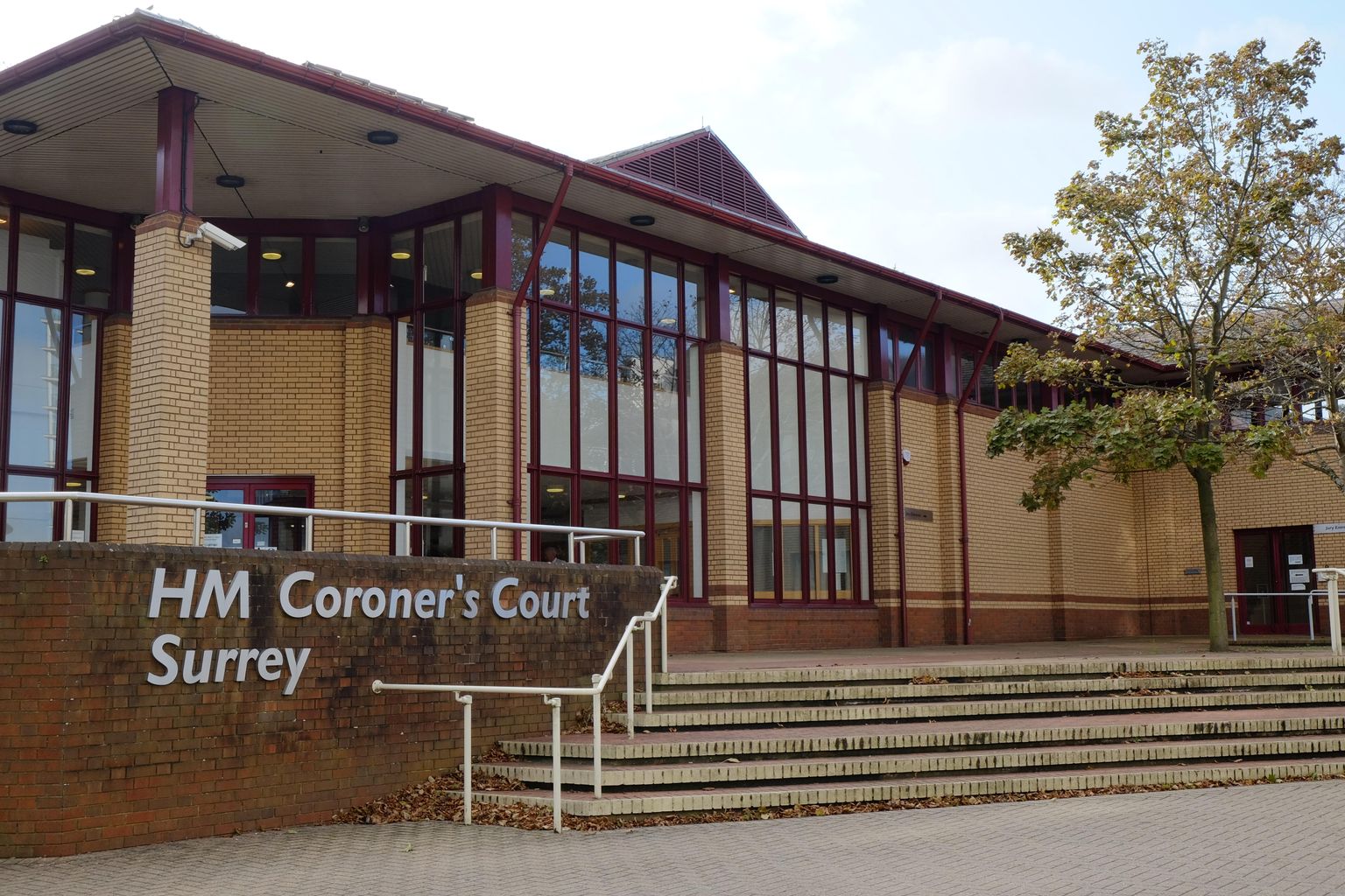 Woman lay dead in Surrey flat for three years despite 'concerns' from ...