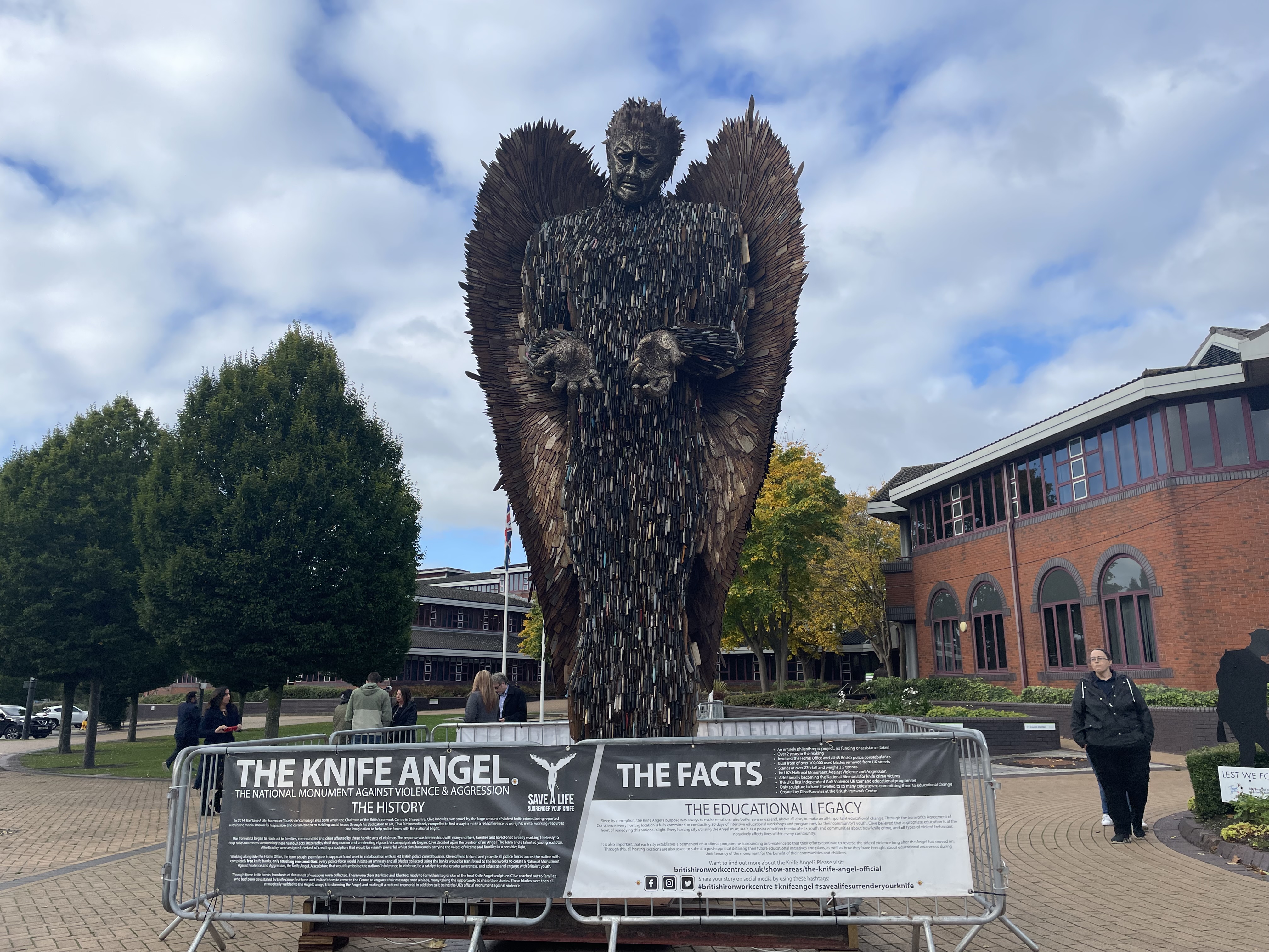 Knife Angel comes to Sandwell | News - Hits Radio (Black Country ...
