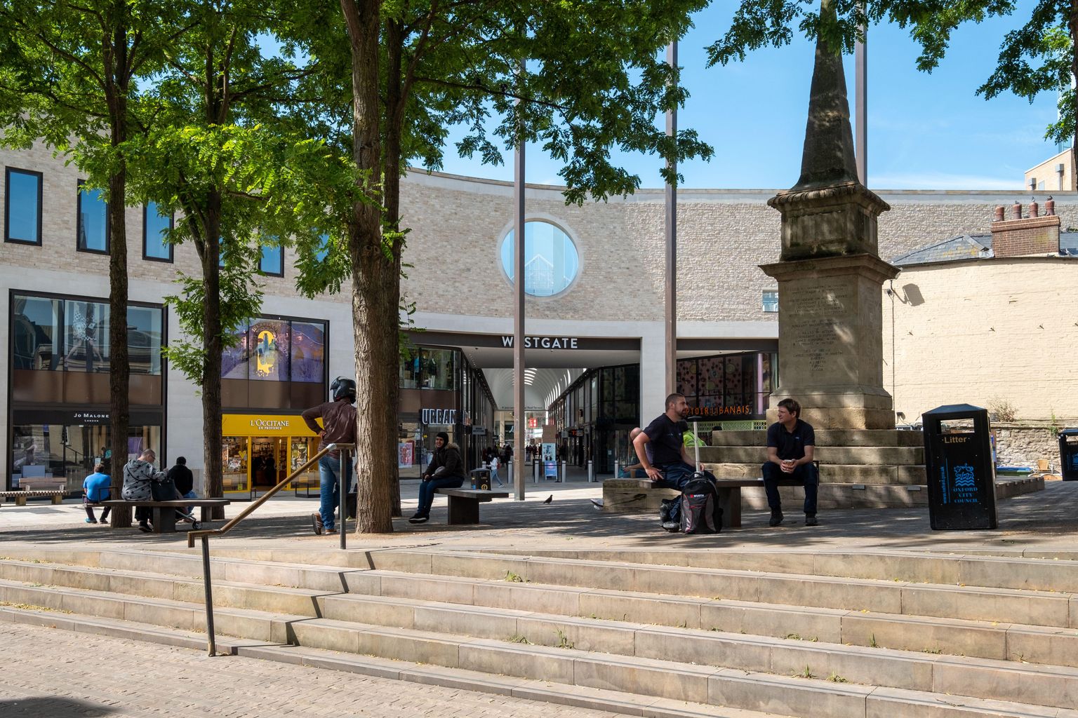 Peace vigil held in Oxford a year on from the Oct 7th Hamas attacks on ...