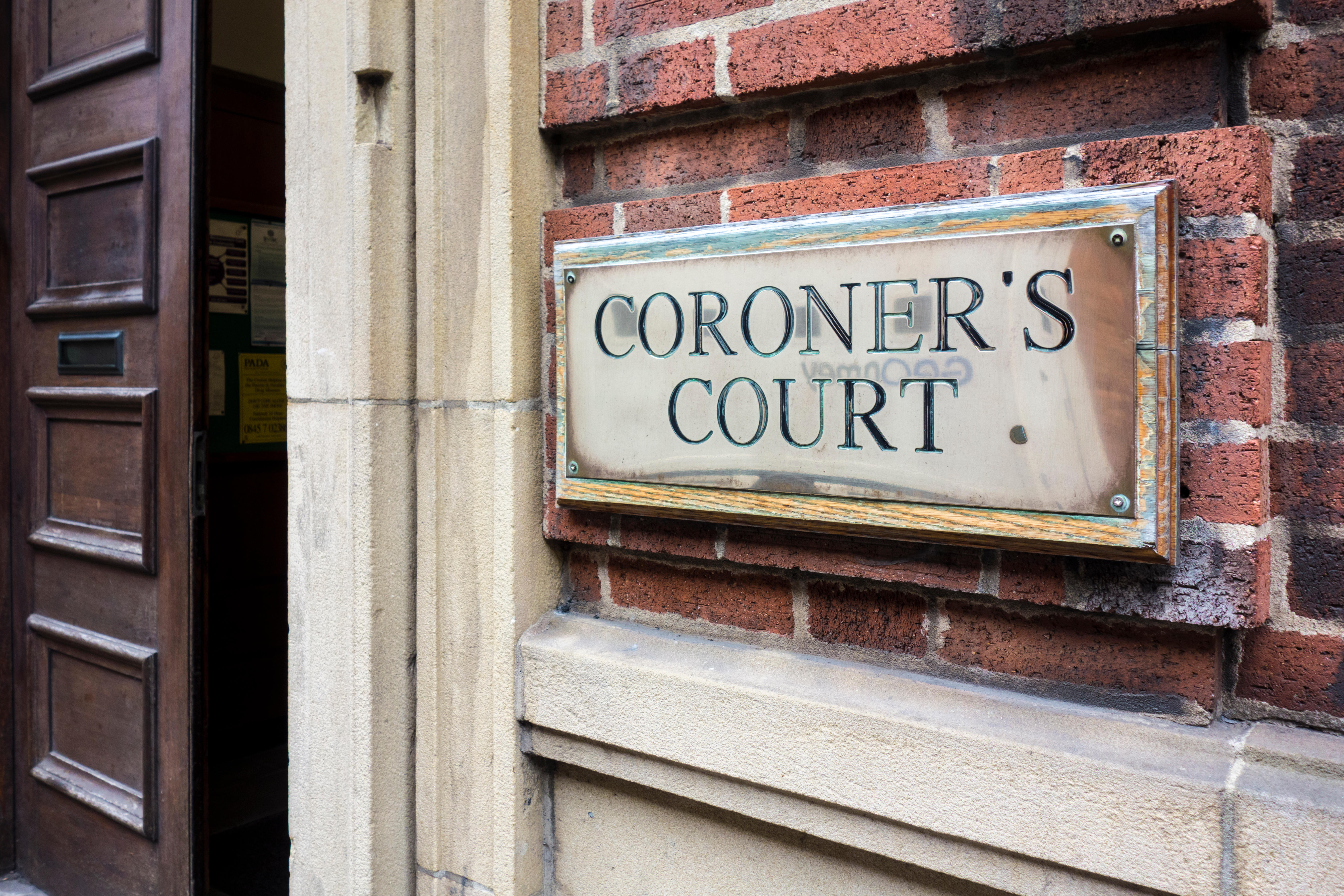 Coroner vows to use all powers to ensure disgraced surgeon Ian Paterson ...