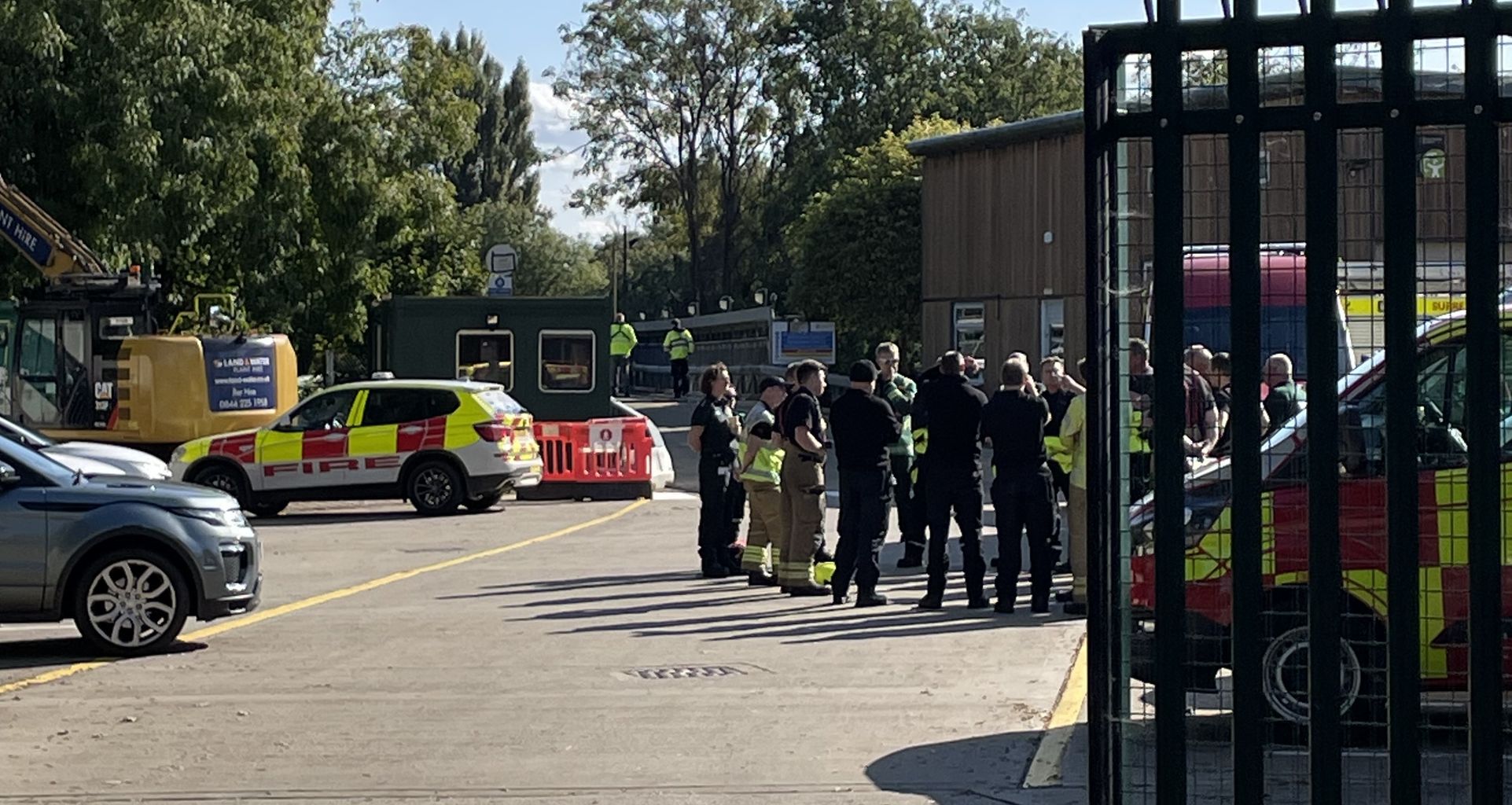 Body found in River Thames after boat capsized in Surrey