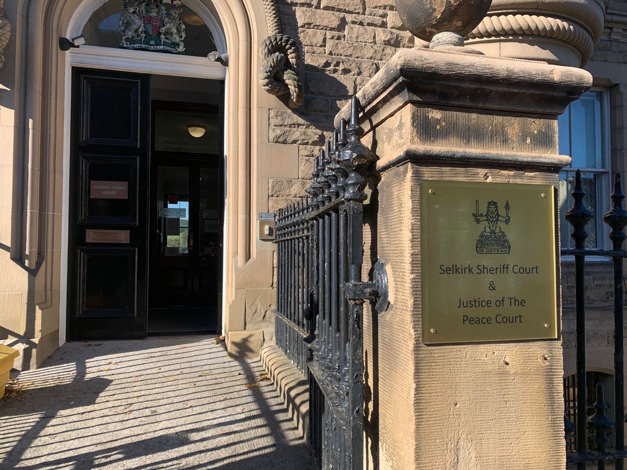 Borders couple caught dealing heroin avoid jail
