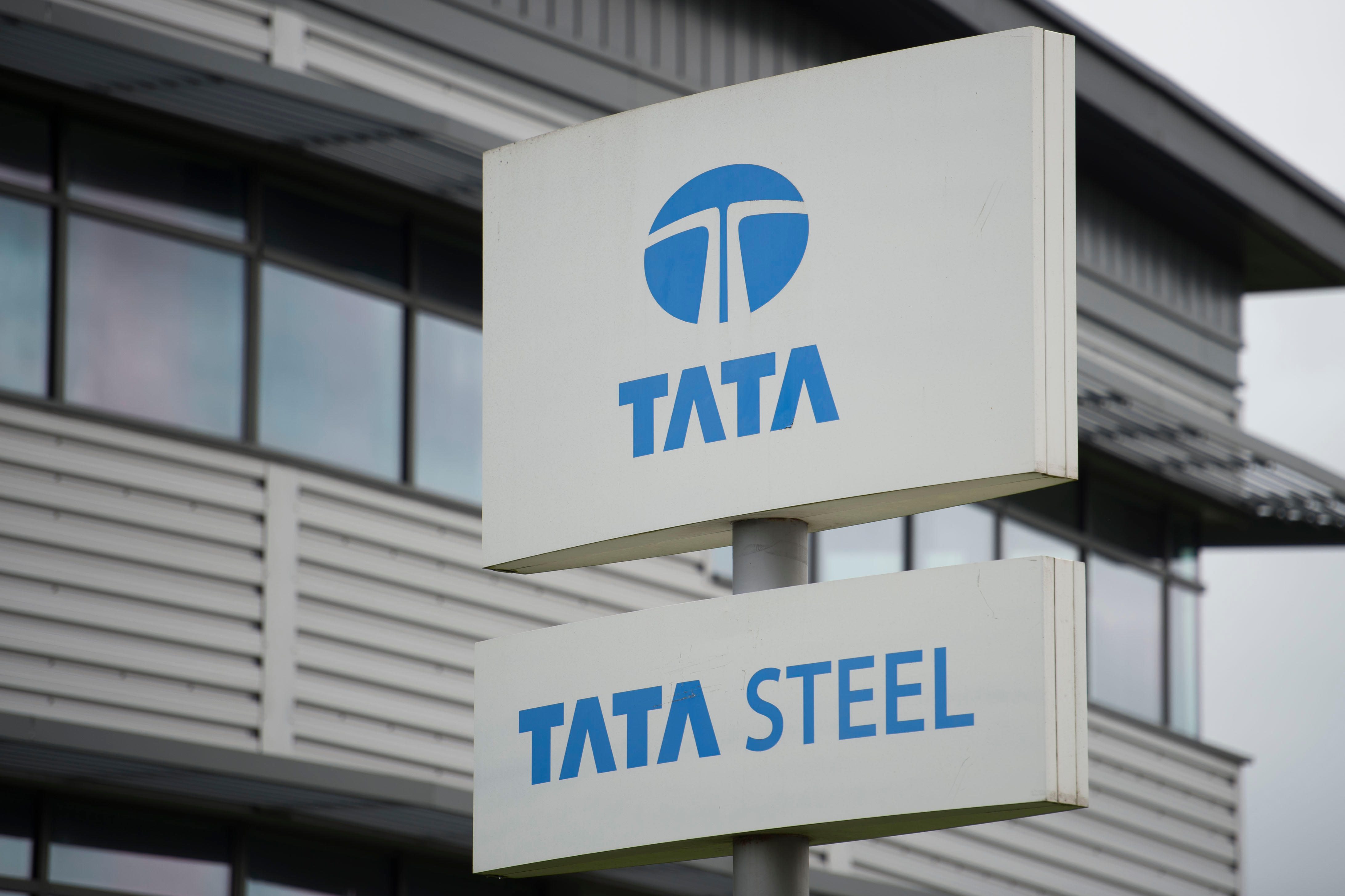 Tata Steel signs contract for green steelmaking at Port Talbot