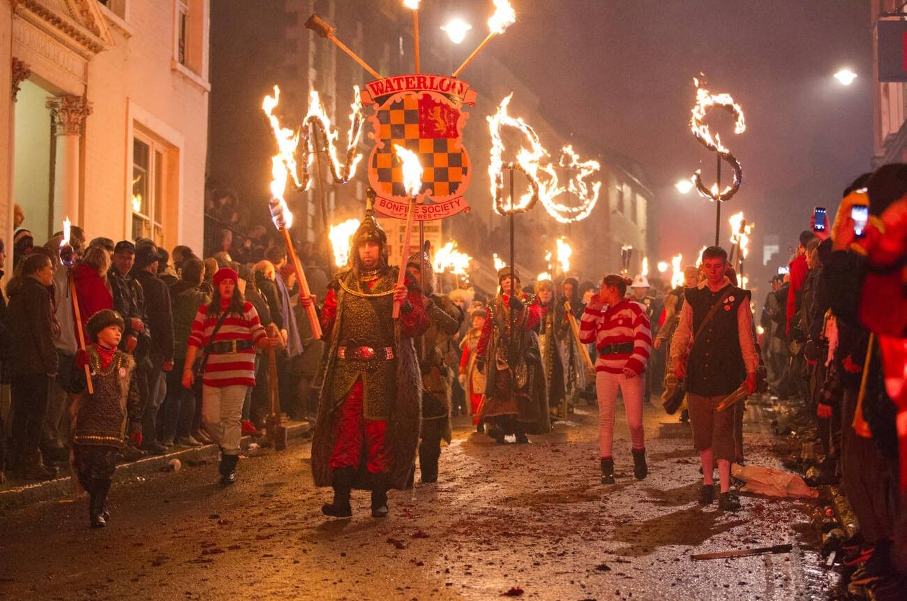 Susses Police urge people not to attend Lewes Bonfire Night