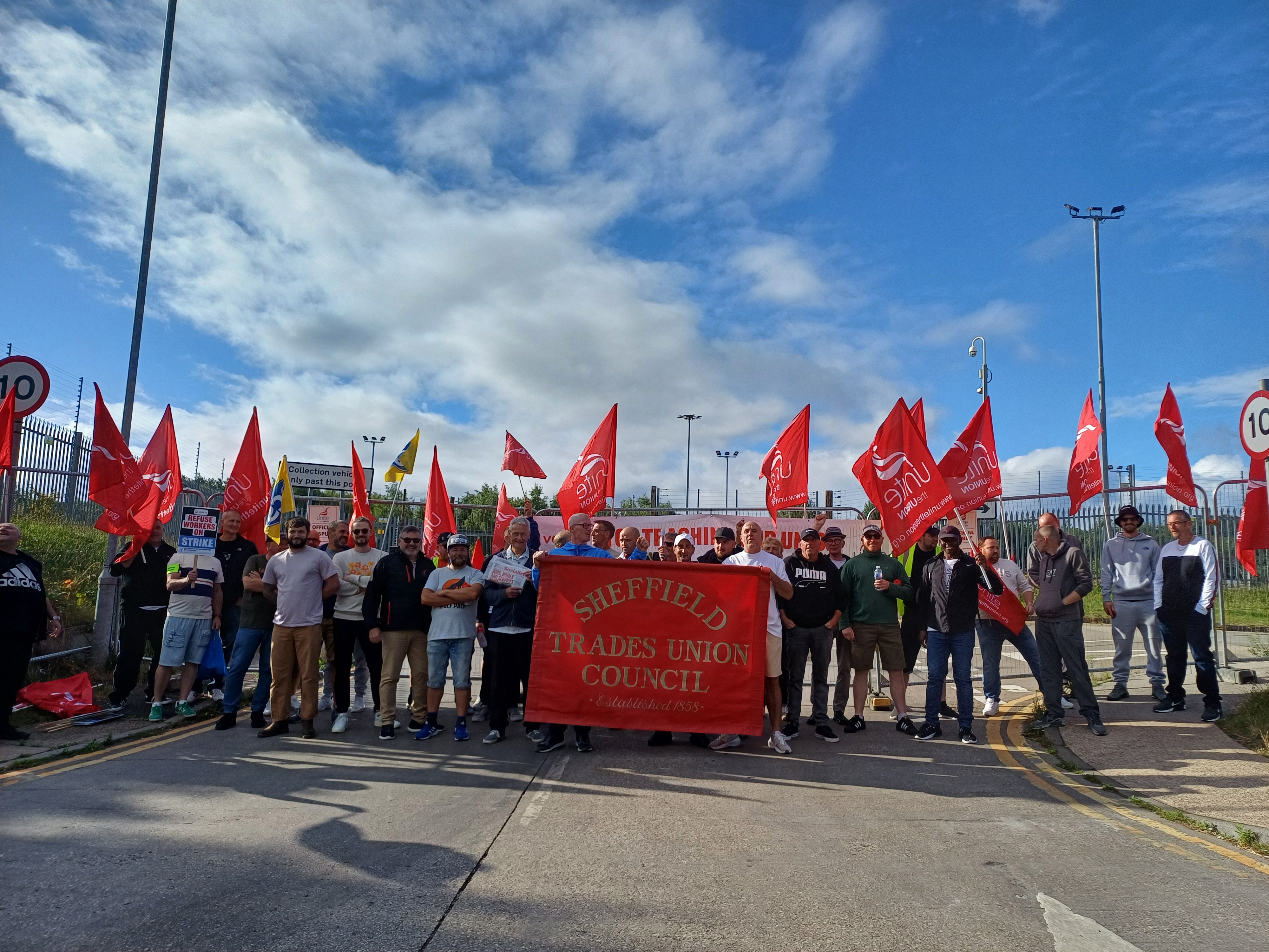 Striking Sheffield bin workers bring protest to Leeds to push for ...