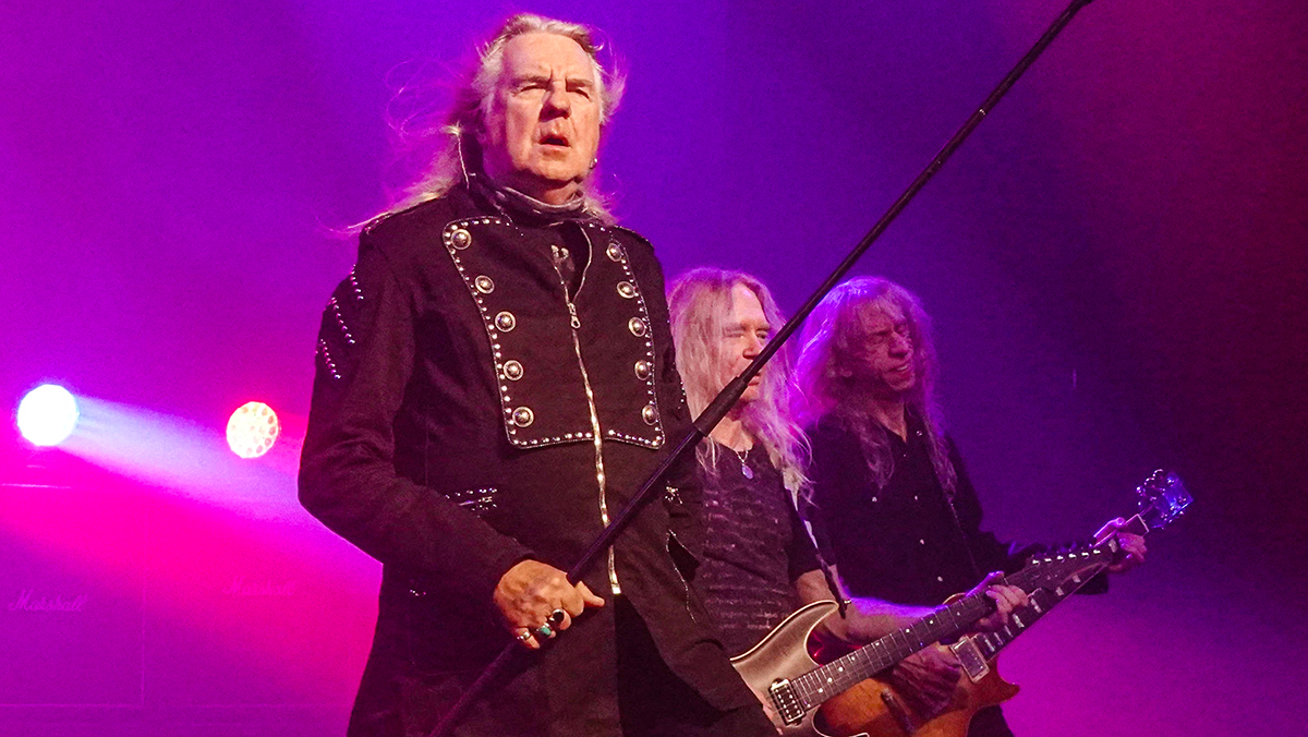 Saxon announce November 2025 UK & Ireland tour and reveal support act