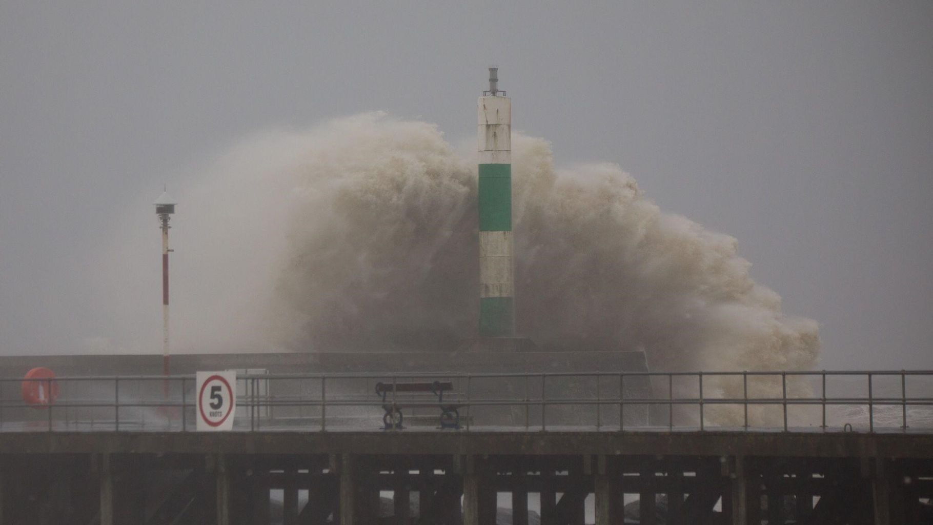 First Minister thanks emergency services as Storm Darragh continues to ...
