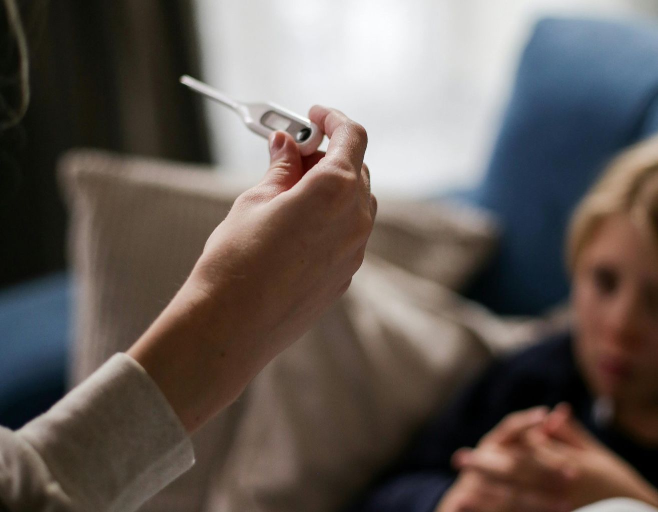 NHS Sussex issues warning to parents after spike in vomiting bug easily ...