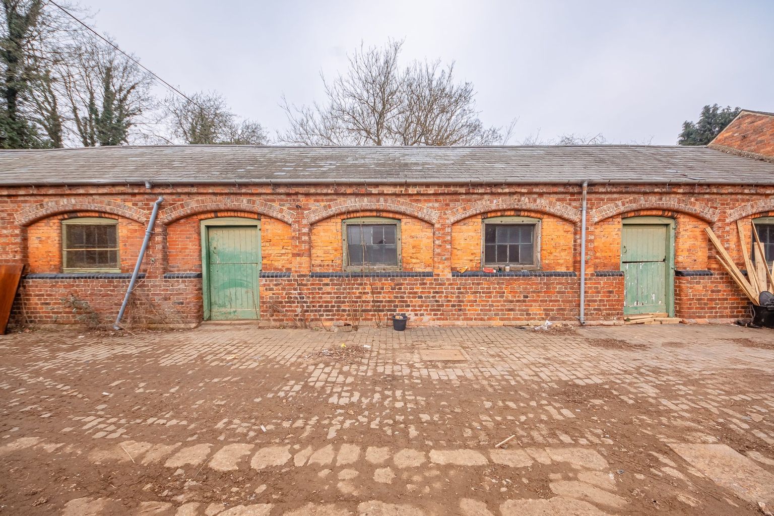 Delapré Abbey wins millions for stable restoration