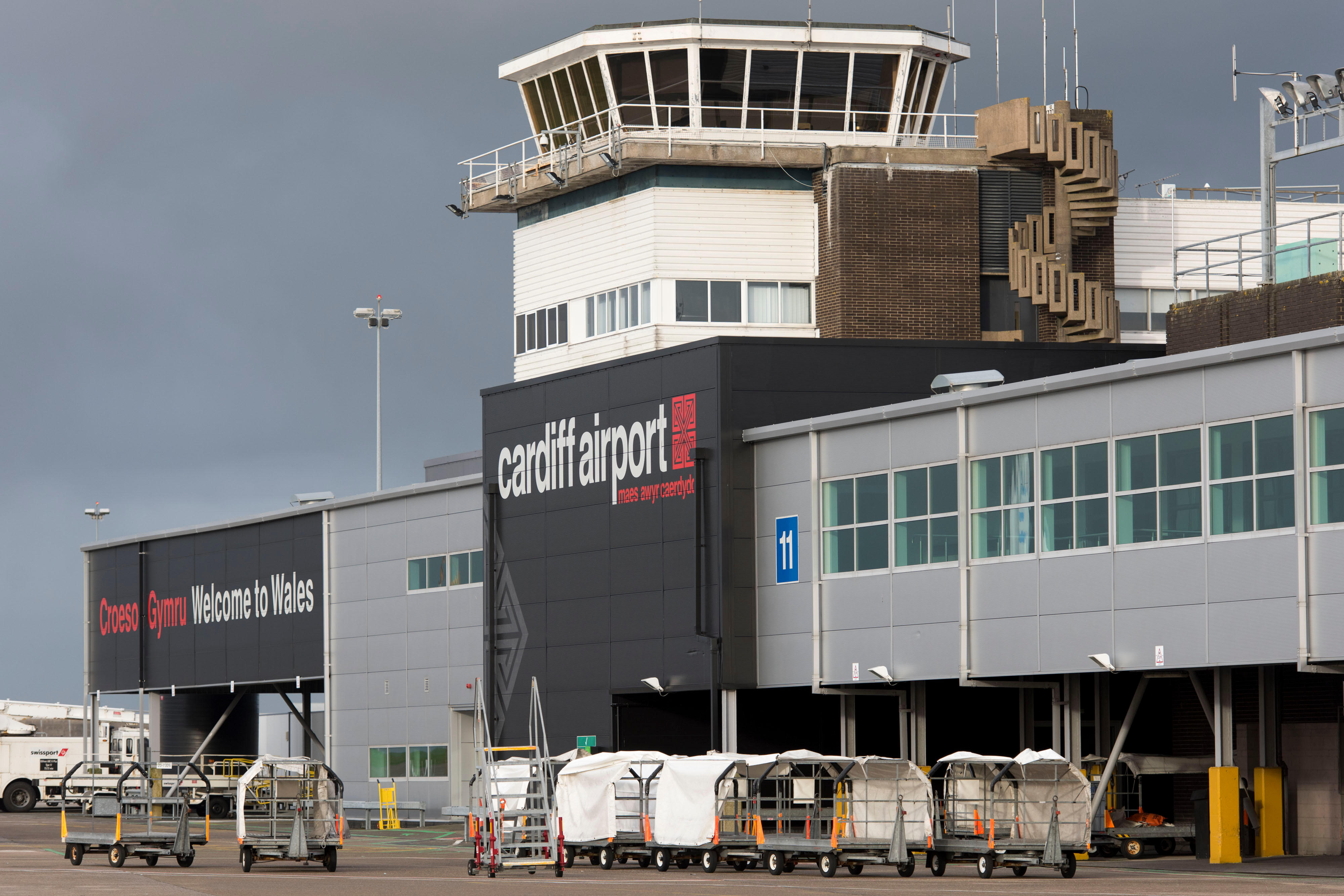Cardiff Airport: Liquids can stay in hand luggage with new security