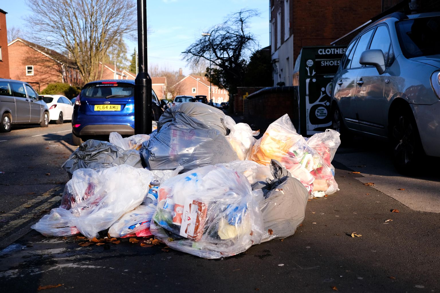 Birmingham bin workers to strike in pay dispute | News - Hits Radio ...