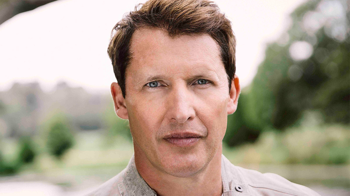 James Blunt laments not being a rock star: "Every day I wake up and go ...