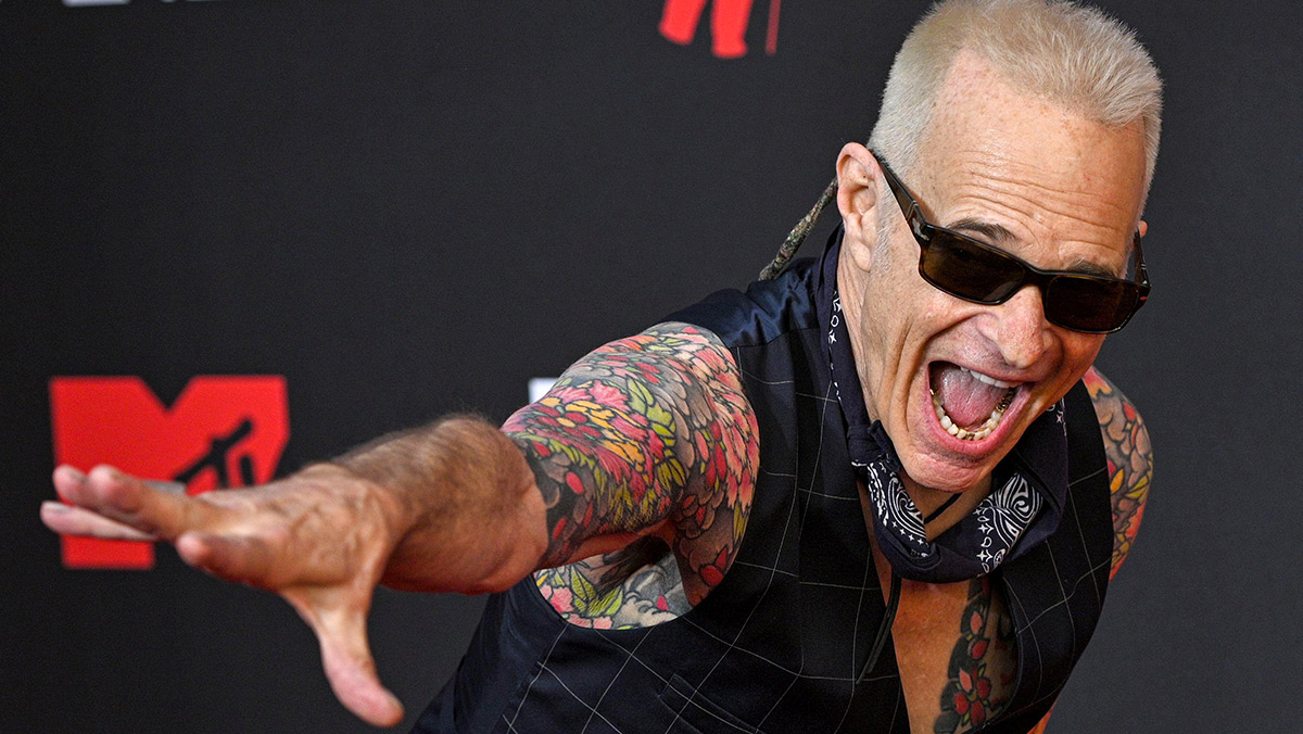 David Lee Roth ends retirement and announces first live show in five years