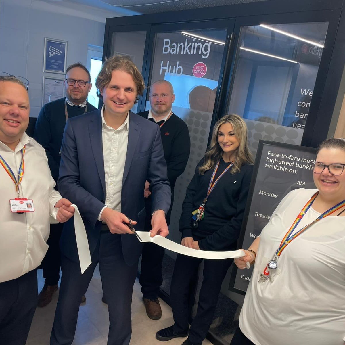 Temporary banking hub opens in Holt
