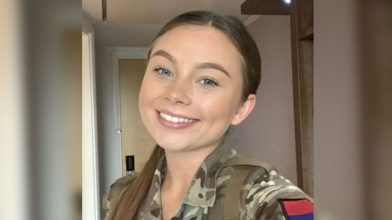 Teen soldier left fearing for safety after thousands of texts from boss