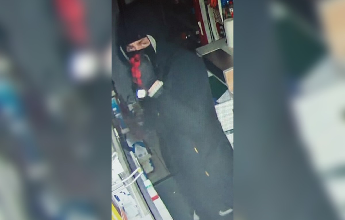 Garage near Dorchester targeted by cigarette thieves