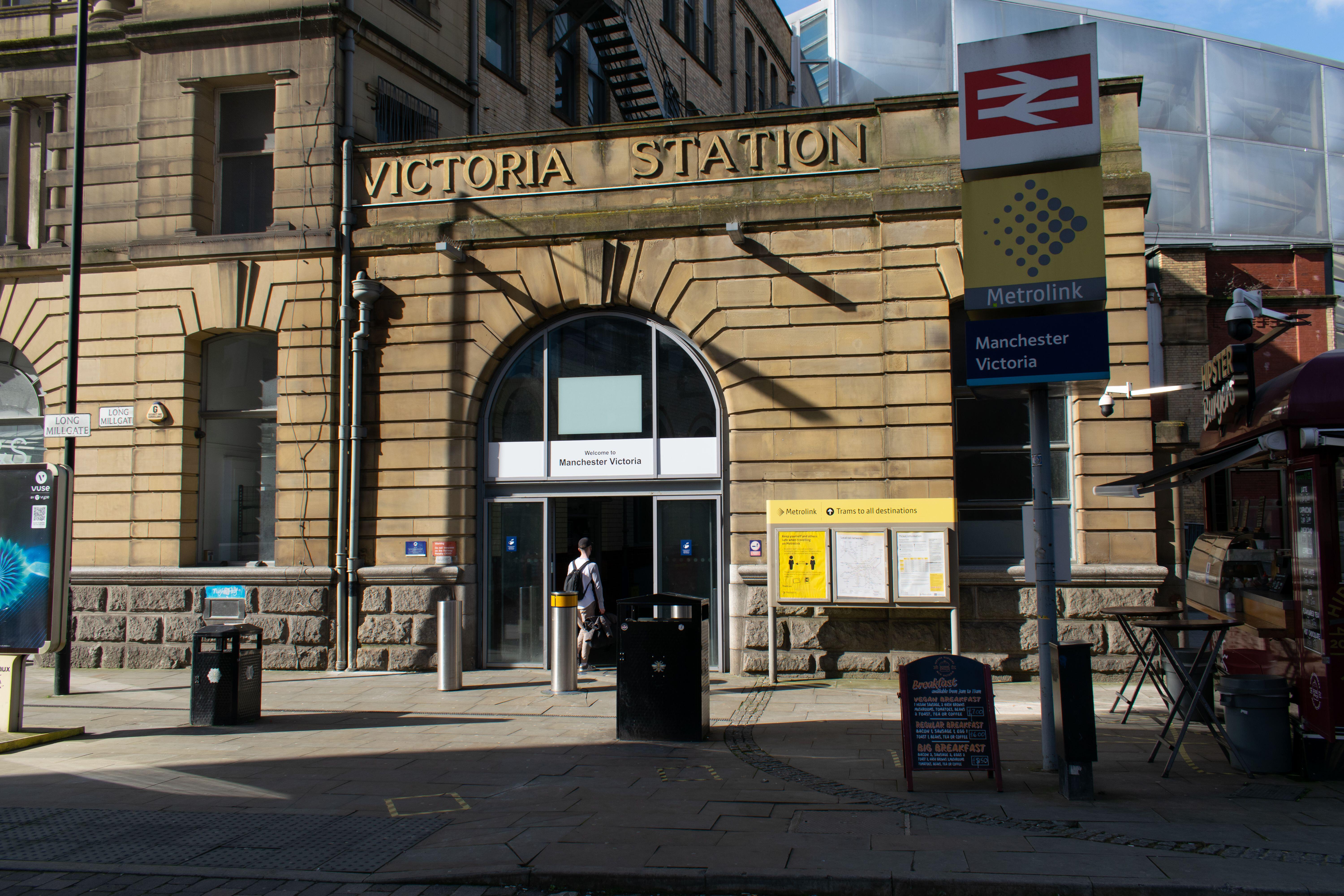 Man found stabbed at Manchester Victoria station