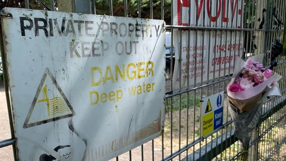 Boy drowned in Burnside Lakes on hottest day of the year, inquest told ...