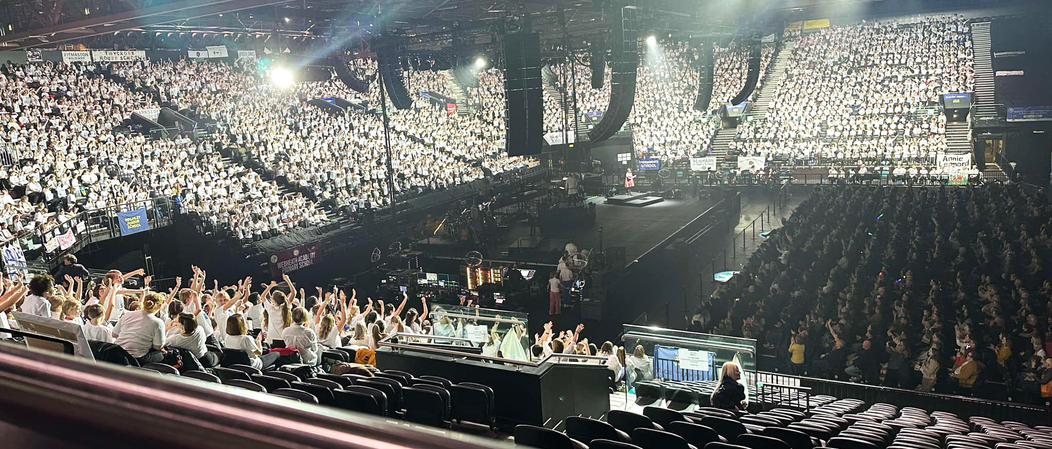 Thousands of schoolchildren join 100th Young Voices concert in ...