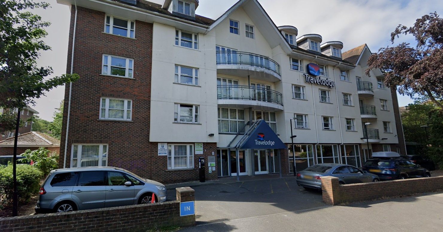 Psychotic man 'ferociously' killed Bournemouth hotel worker when ...