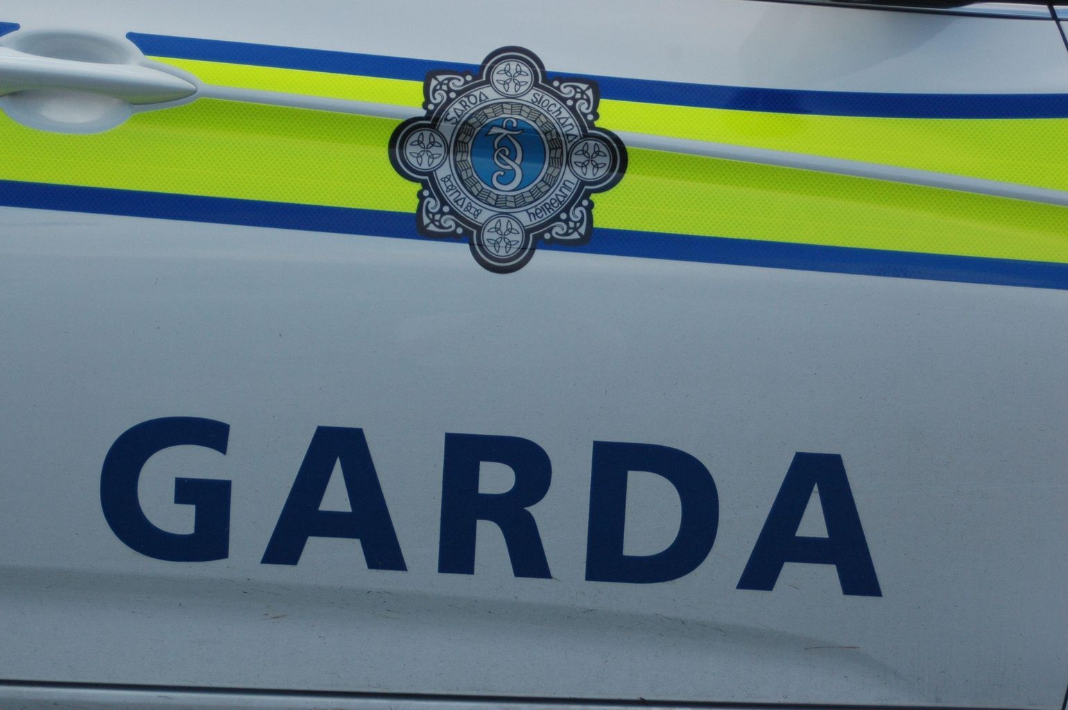 Two dead after car crashes into gable wall in County Donegal