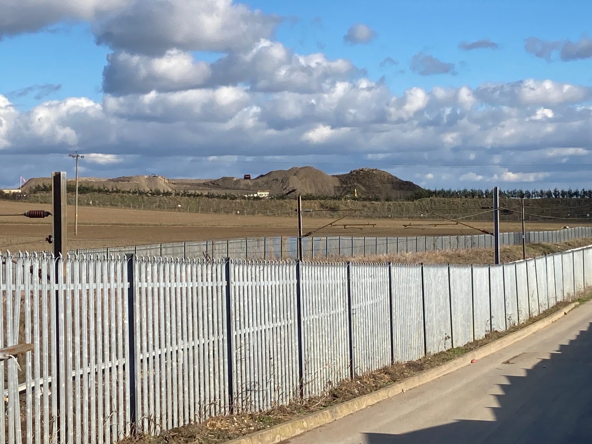 Hundreds complain of "putrid smell" from South Elmsall waste site ...