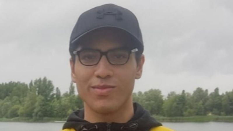 Luton teenager who shot and killed mum and two siblings jailed for a ...