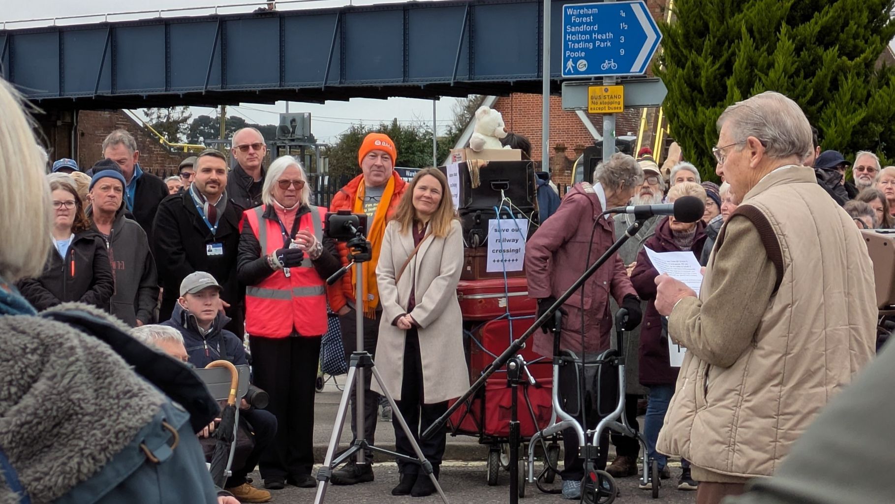 Campaigners win fight to keep ground level crossing at Wareham