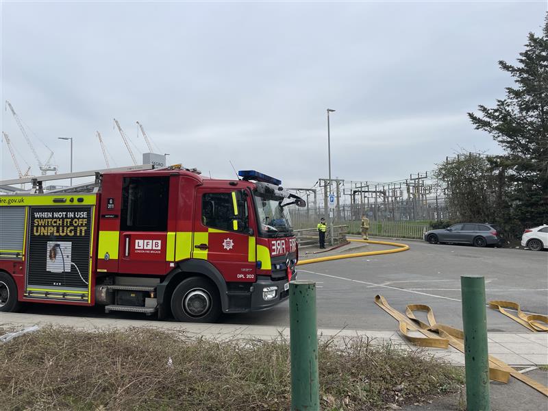 Met: Counter Terror team leading investigation into fire that's shut ...
