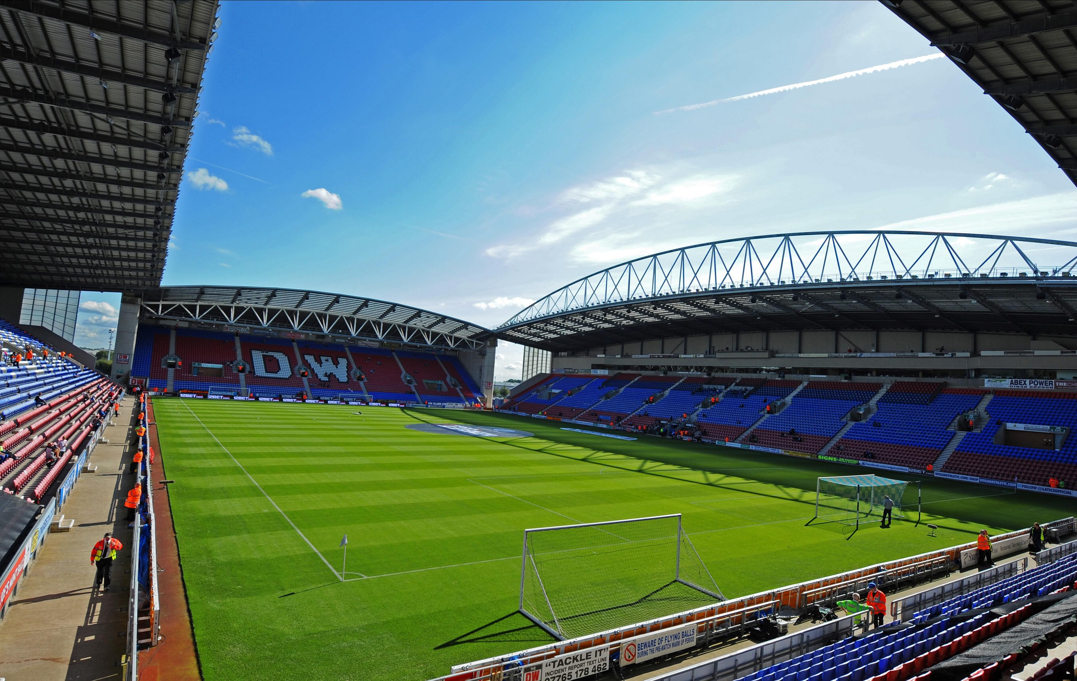 Wigan fan to cycle to 92 football league clubs in memory of late uncle