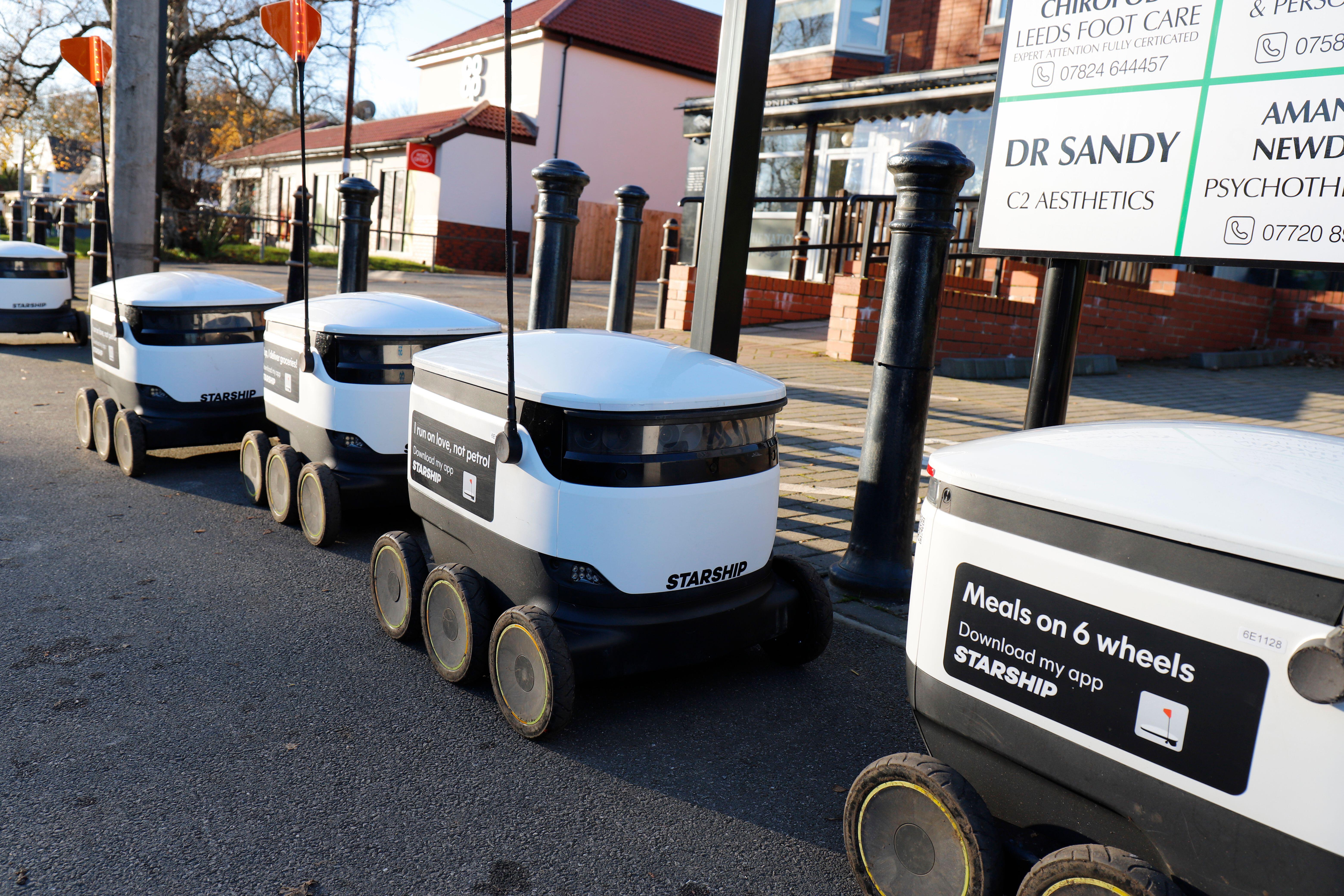 More robots could take to the streets of Leeds to make deliveries ...