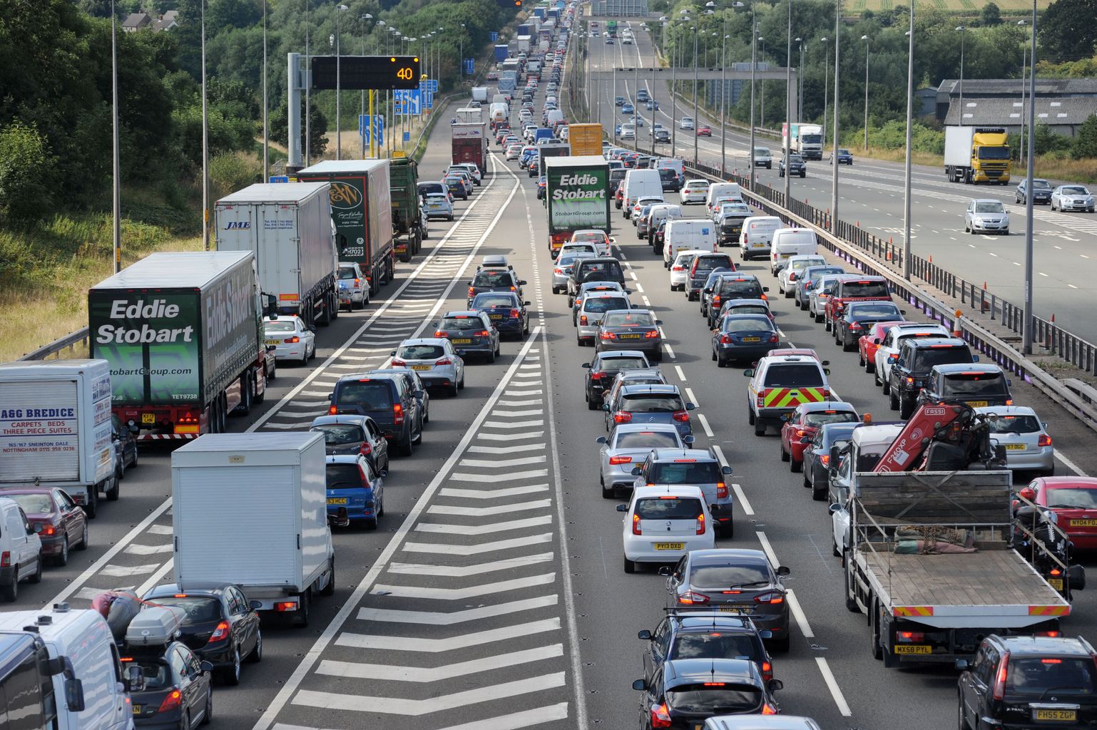 Easter traffic warning as 19.1 million expected to make car journey on ...