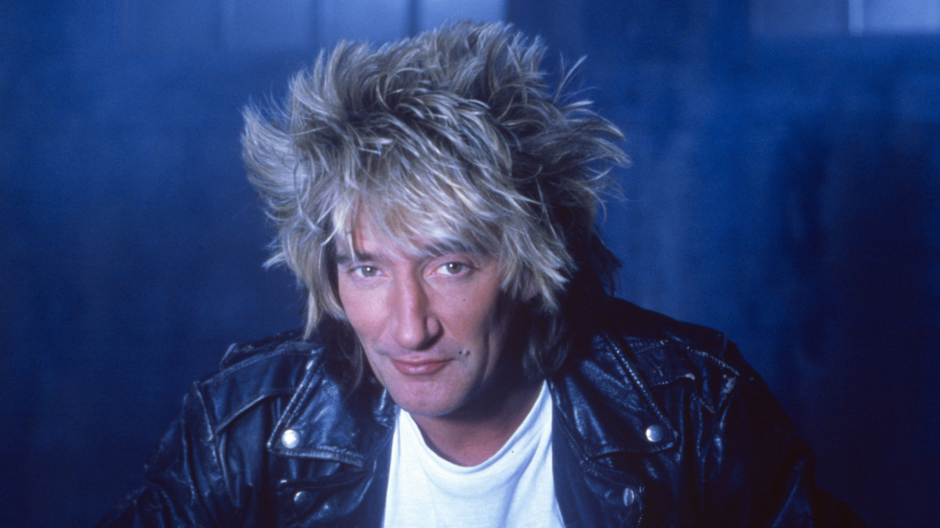 Sir Rod Stewart releases 'Ultimate Hits' album