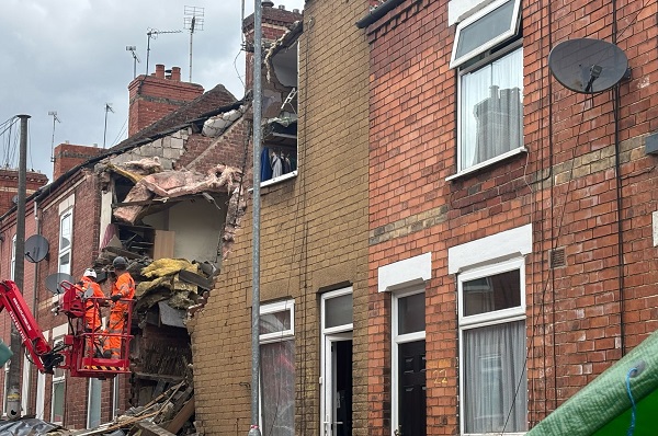Man arrested on suspicion of murder after Worksop explosion