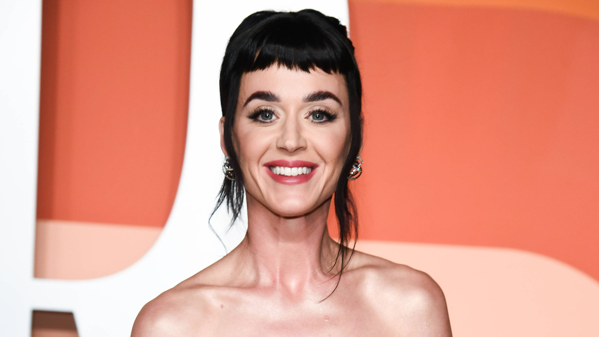 Katy Perry confirms 'Lifetimes Tour' setlist and runtimes