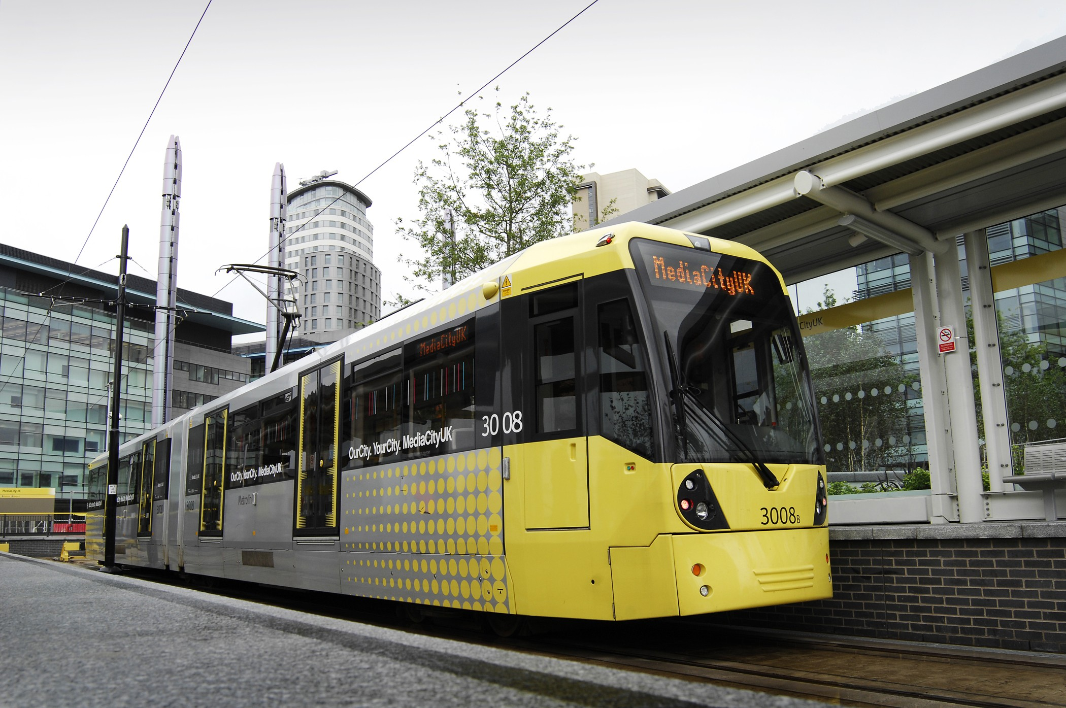 Power outage leads to major disruption on Manchester trams