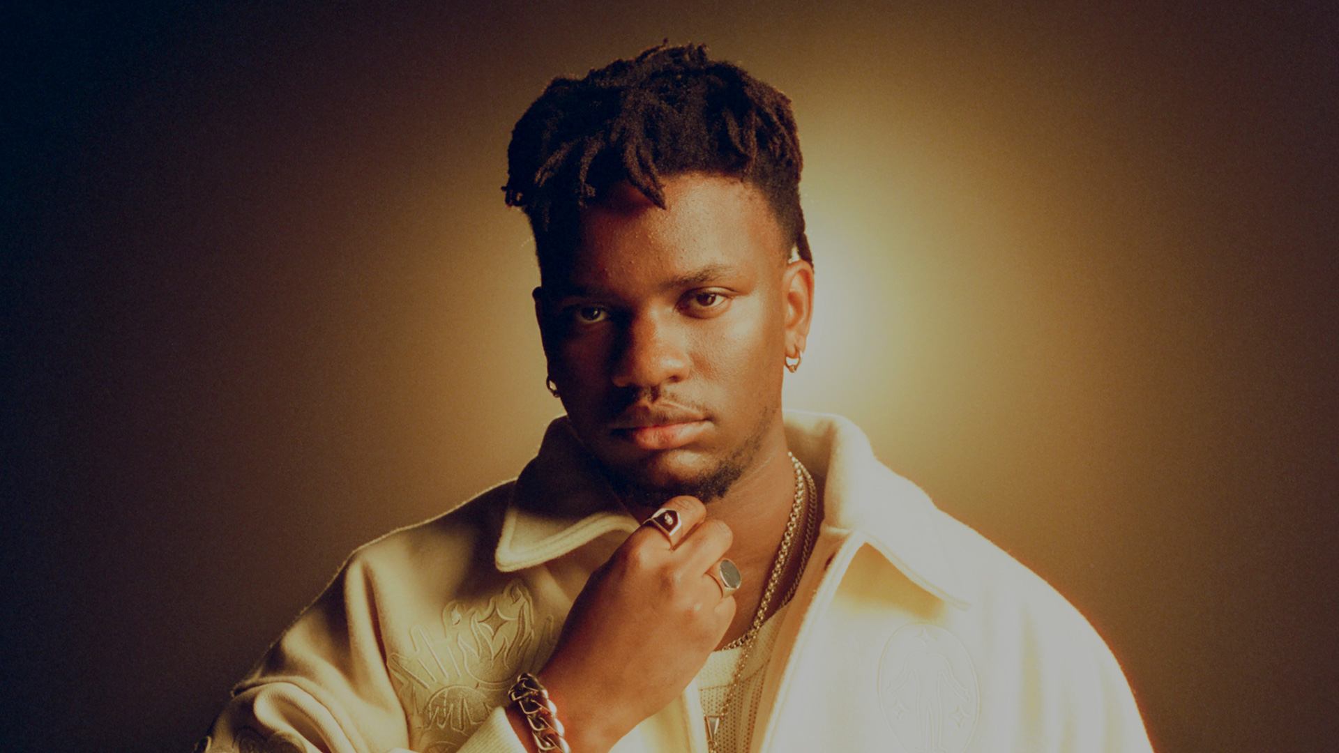 Who is Victor Ray the upcoming British singer/songwriter?