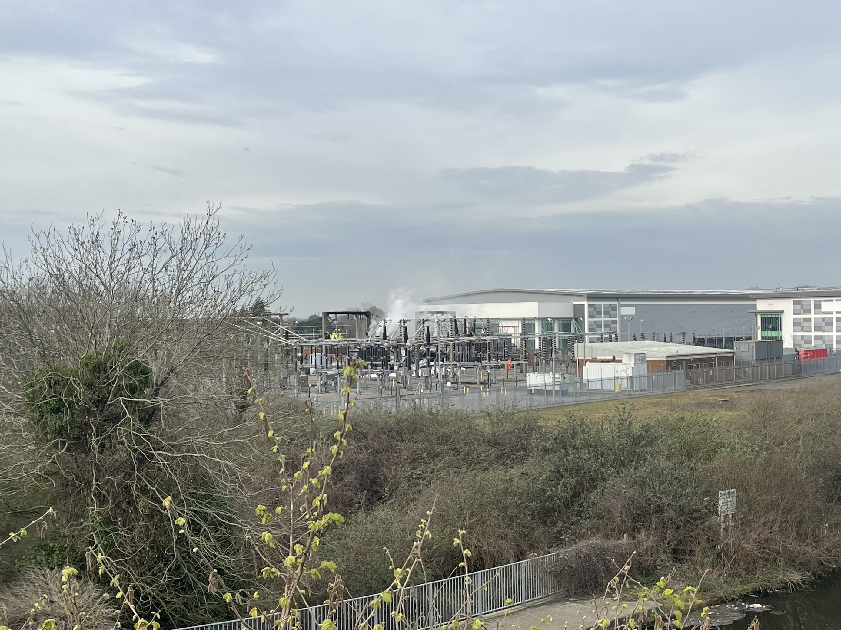 Cause of fire that shut down Heathrow still unknown