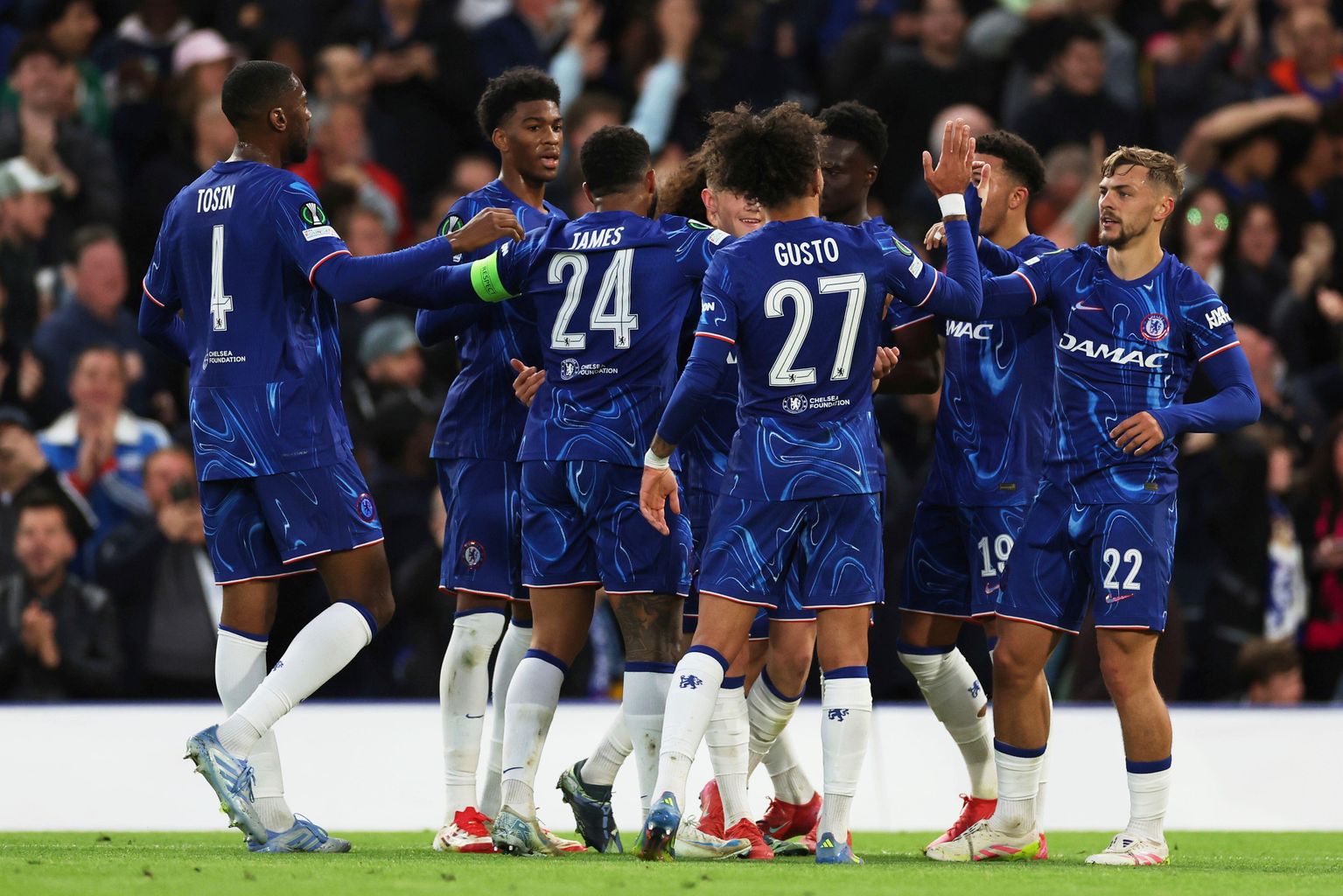 Chelsea coast into Conference League final