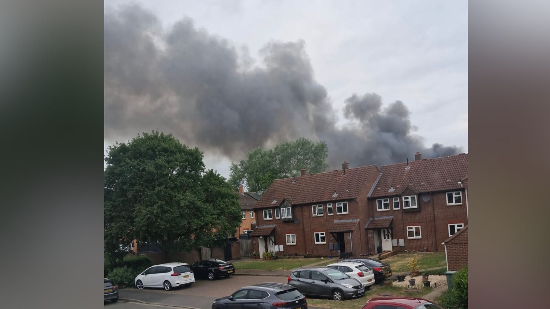 Large fire in Bicester now 'under control'