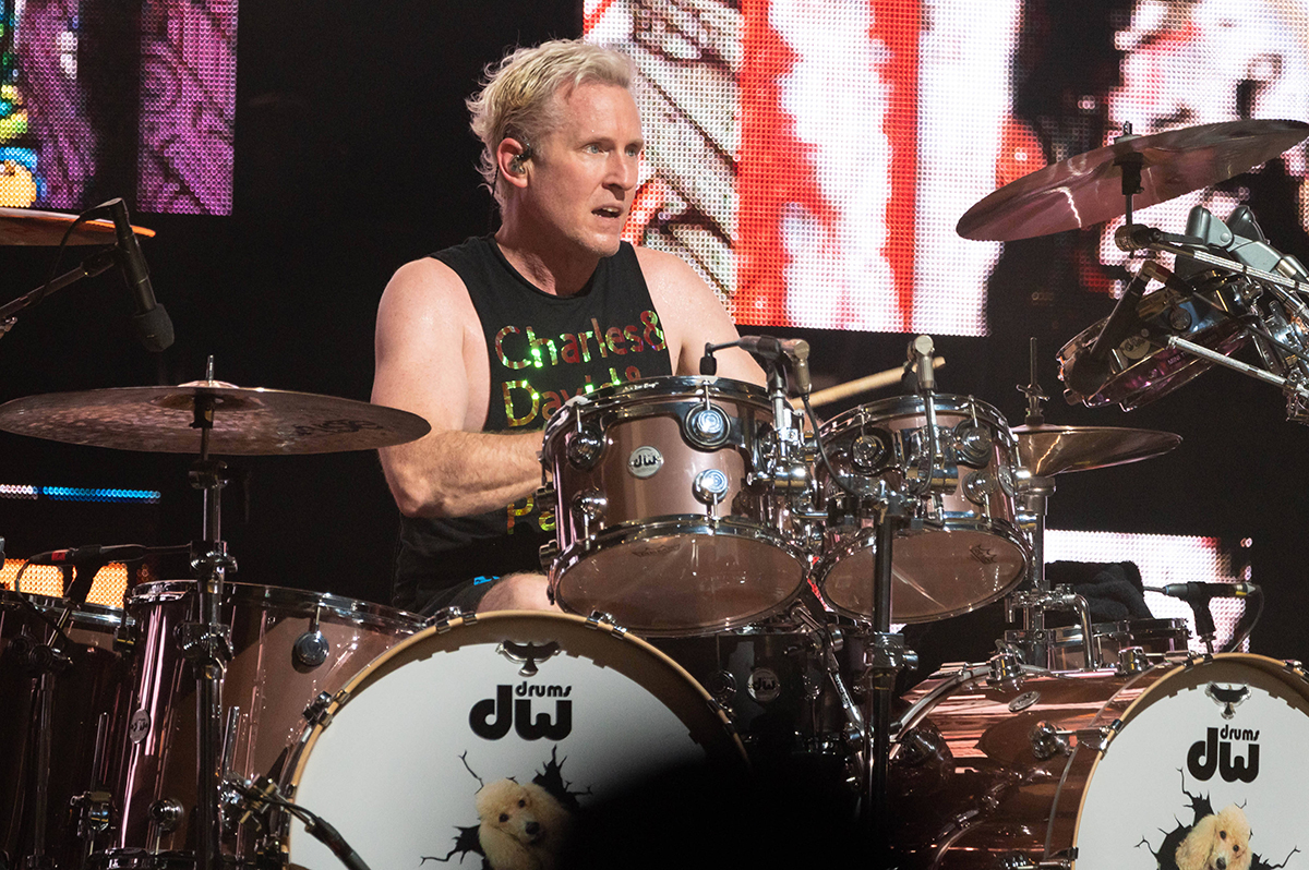 Foo Fighters sack drummer Josh Freese